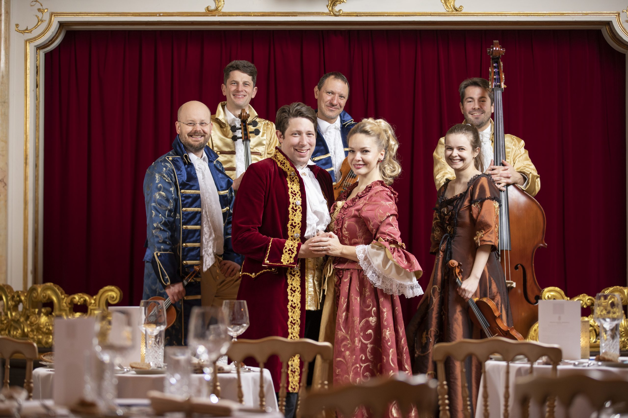 WE CELEBRATE 10 YEARS OF MOZART DINNER! - Mozart Dinner